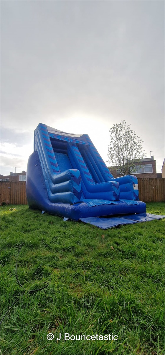 Blue Slide - Hire in Beverley | J Bouncetastic